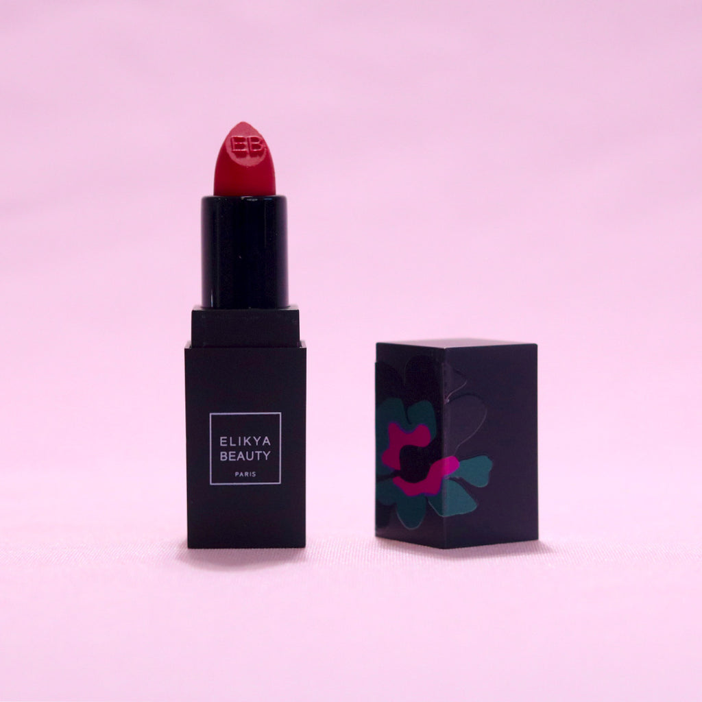 La magie du rouge – Elikya-Beauty